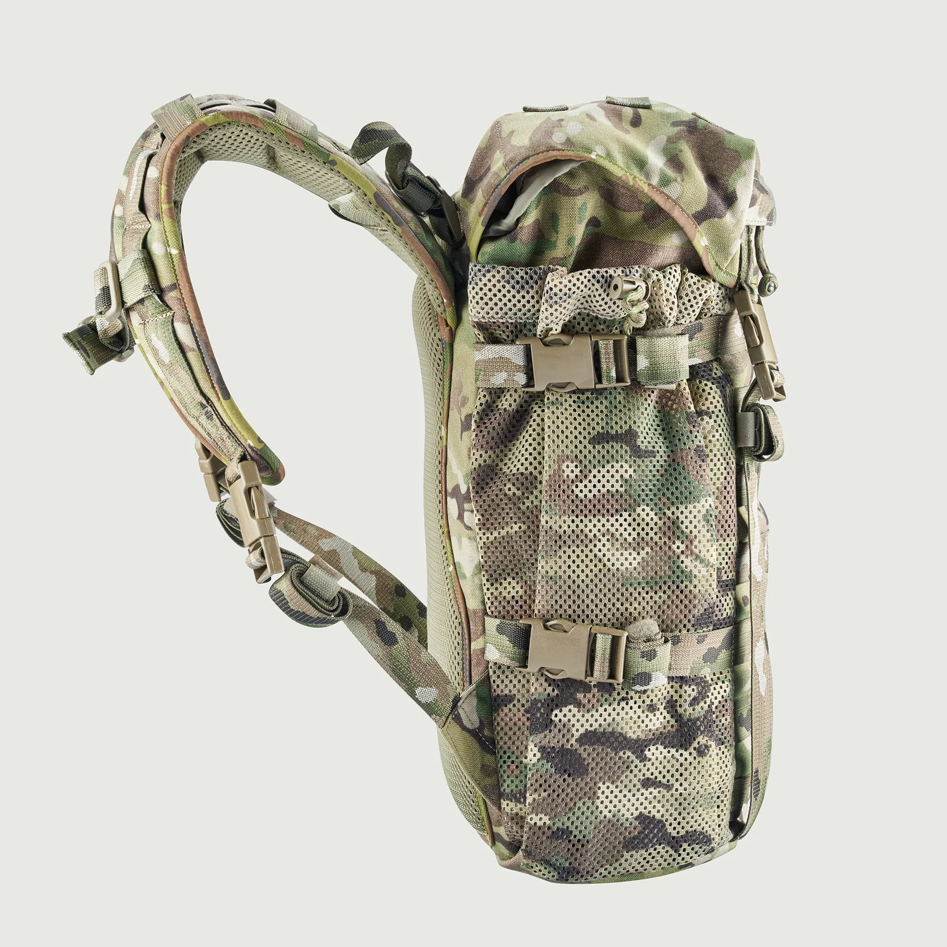 35 Litre JayJays Lite Fighter Daysack - Day Pack In Multicam